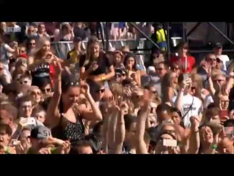 Lorde - Green Light (Live at BBC Radio 1 Big Weekend)