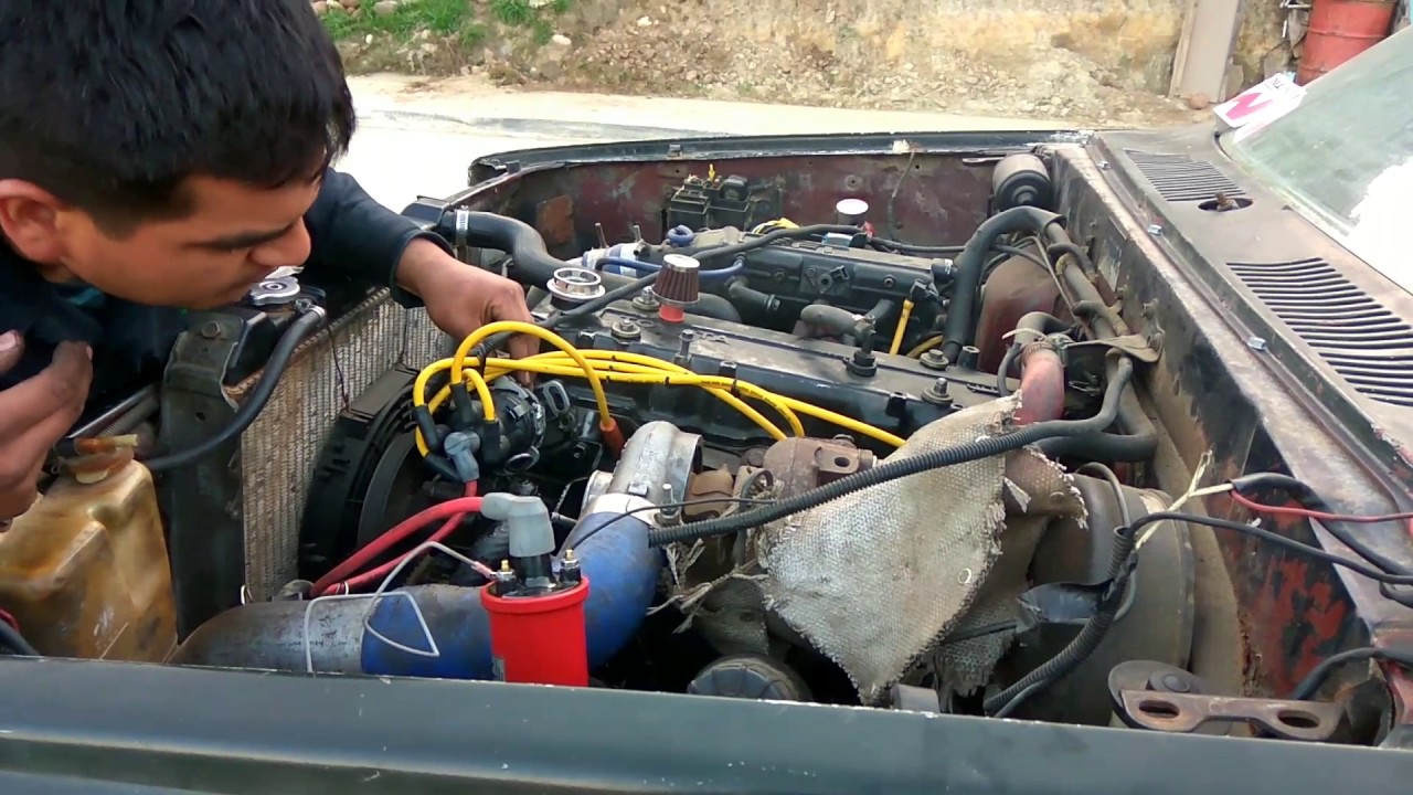 Toyota 22R turbo - YouTube