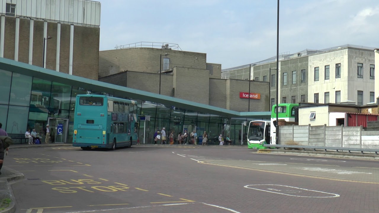 SOUTHEND BUS STATION AUG 2017 - YouTube