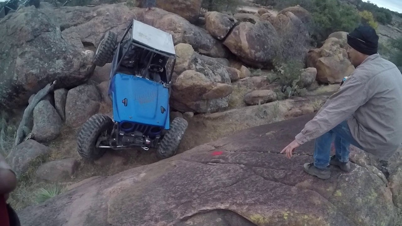 Rock crawling wolf caves 2020 - YouTube