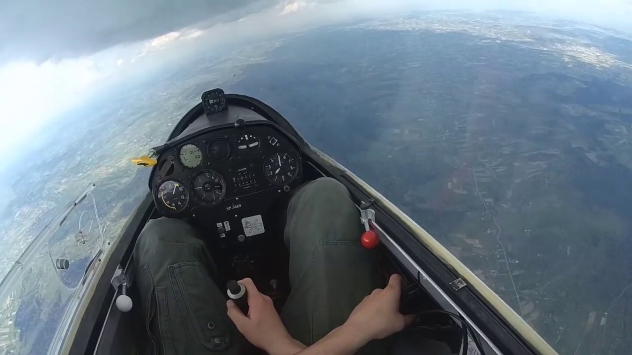 student sailplane pilots - thermal flight - cockpit view - YouTube