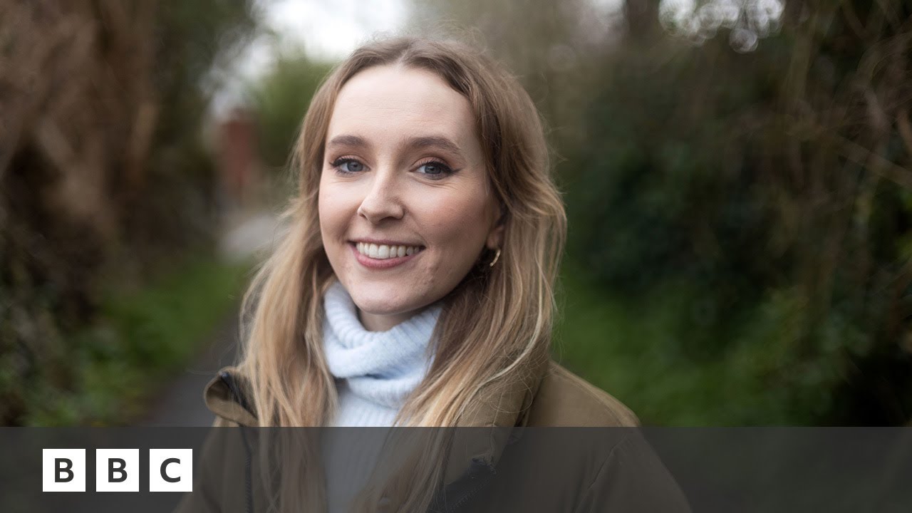 Behind-the-scenes: a deaf & hearing “bi-lingual” production | Rose ...