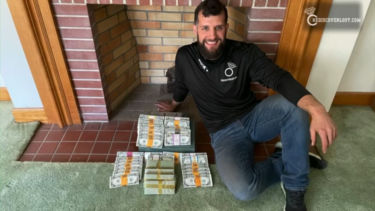 The Extended Footage of Old Cash Hidden Under Floor Boards! | The best ...