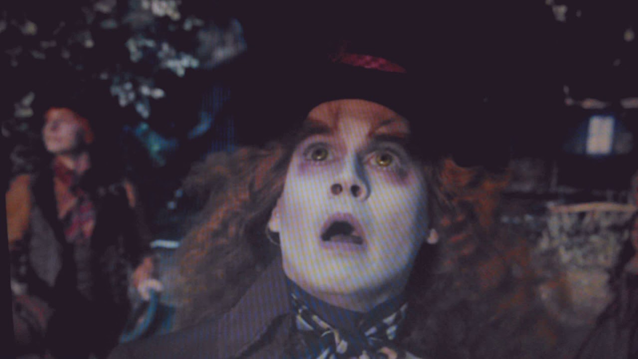 Hatter has a flashback | Alice in wonderland (2010) - YouTube