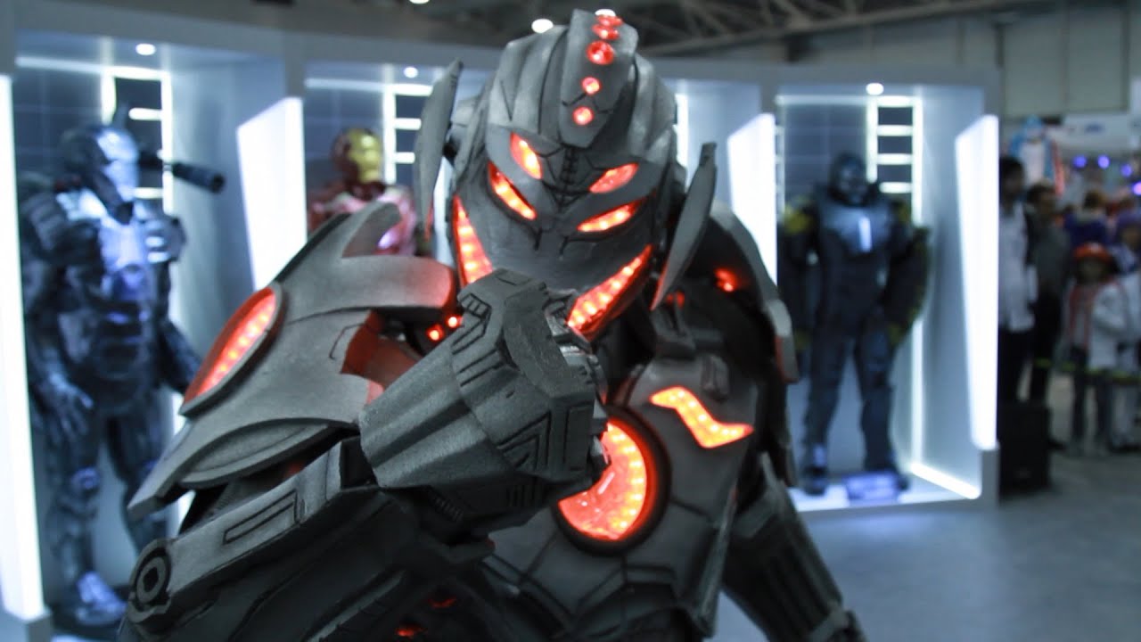 Ultron Cosplay
