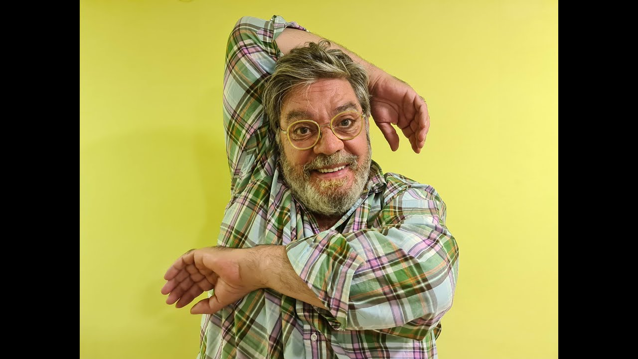 Gabino Amaya Cacho - Contorsionistas II - YouTube