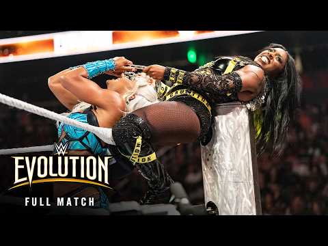 VOLLER KAMPF: Jade Cargill vs. Naomi | No Holds Barred Match: Evolution 2025