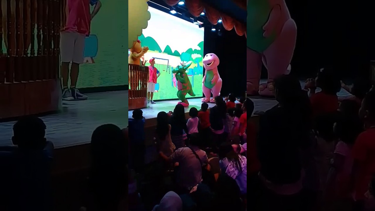 Barney stomp your feet - YouTube