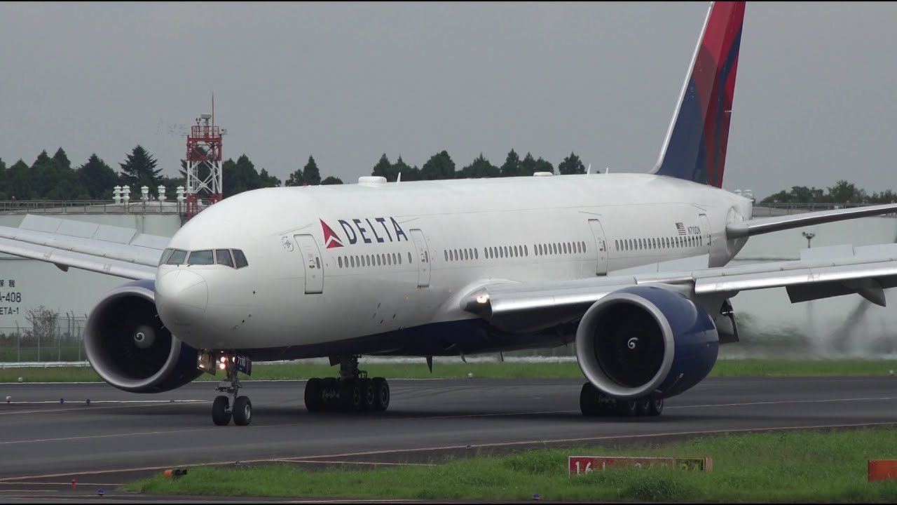 Delta Air Lines Boeing 777-200LR N710DN Landing at NRT 34R - YouTube