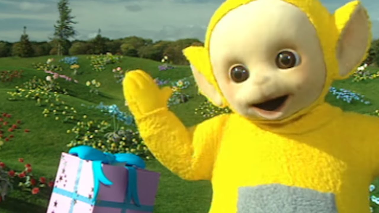 Teletubbies | Strawberry Picking | Shows For Kids - YouTube