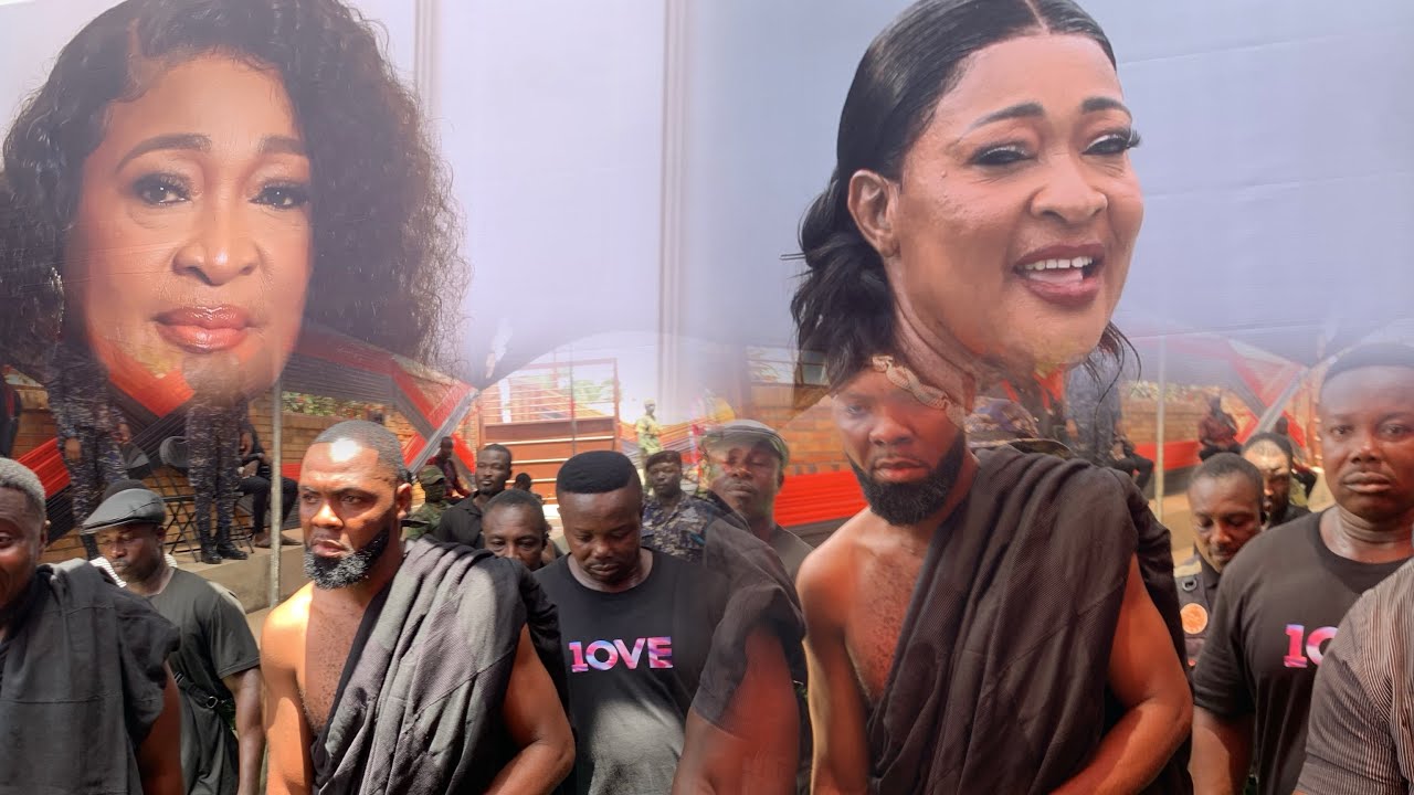 Wow😱Watch how Rev.Obofour arrives to celebrates one week observation of ...