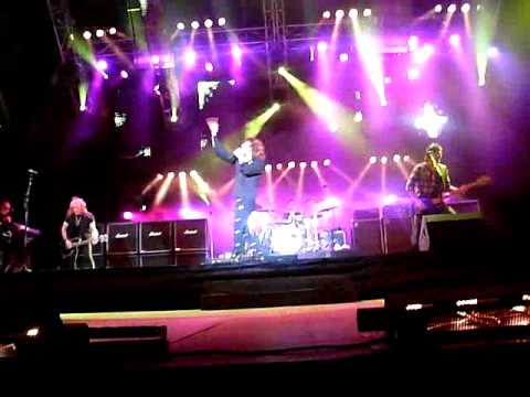 Gotthard - Hush - Faro / Portugal - YouTube