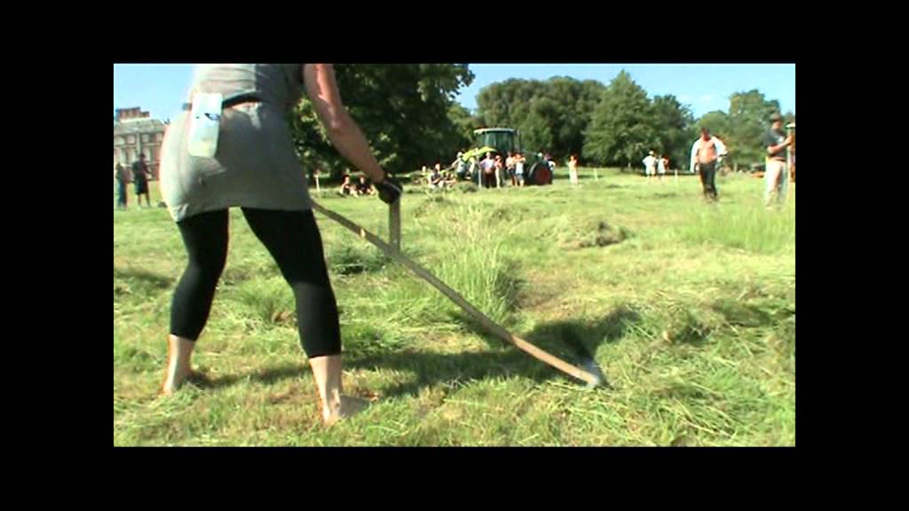 Eastern Counties Scything Competition 2011 - YouTube