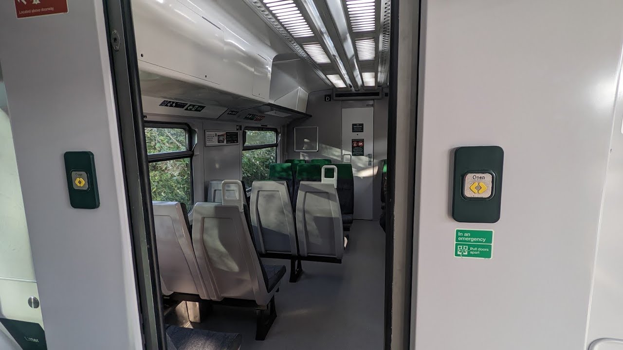 GWR full journey Slough to Windsor & Eton Central 30/11/2022 - YouTube