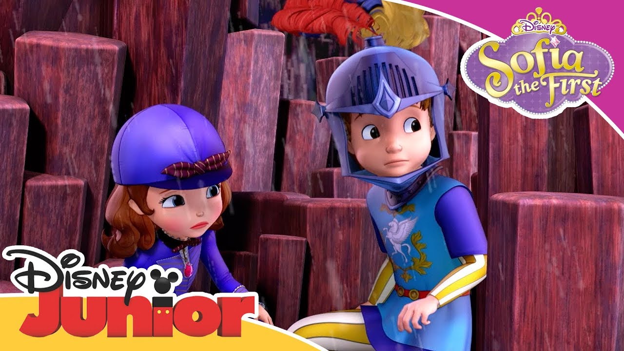 Sofia the First 👑| Sofia Helps the Dragons of Enchancia | Official ...