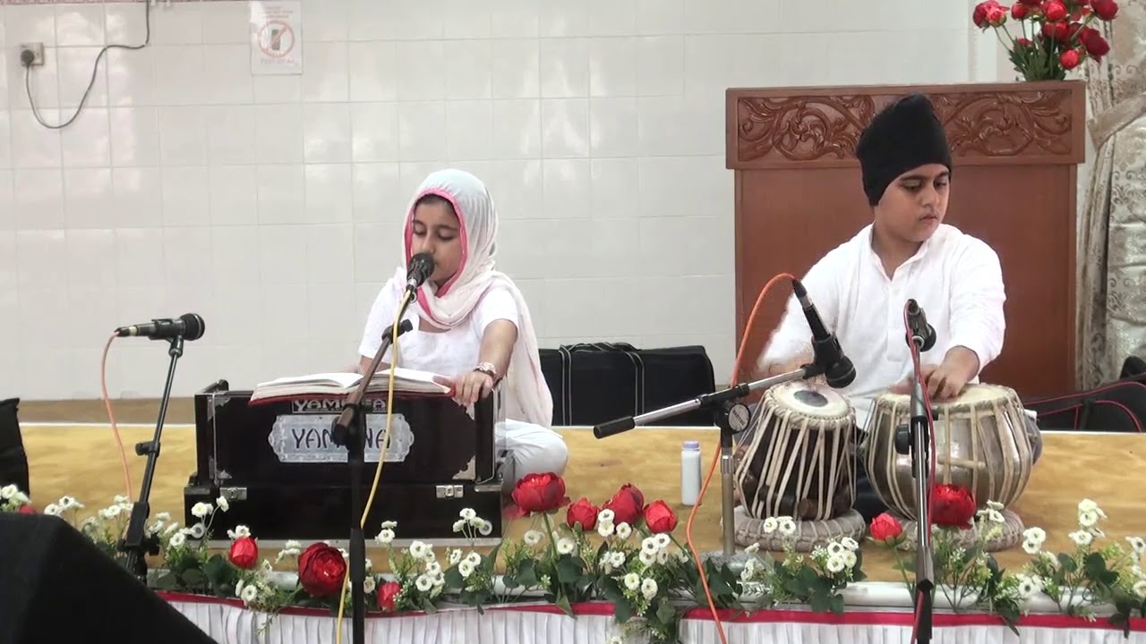 BIBI TRIPTA KAUR SG BESI - MAYEE MORO PRITHAM RAAM BTAVO RI MAYEE - YouTube