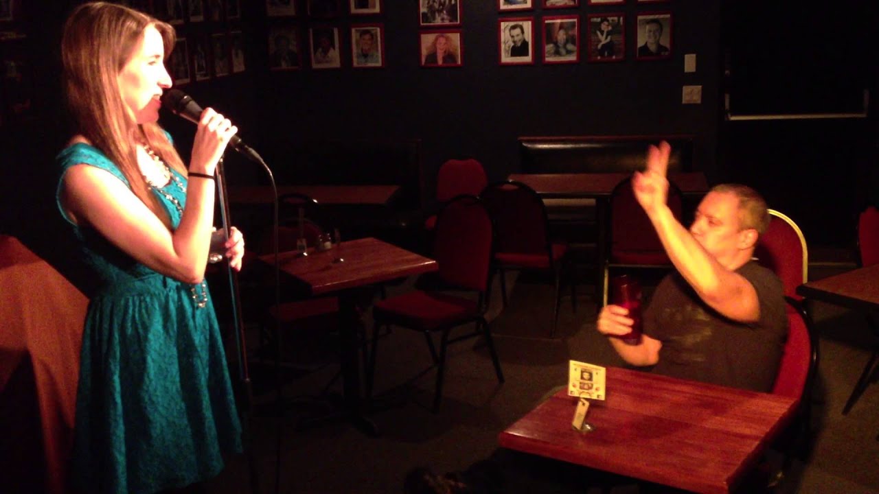 The stand up comedy Heckler!! - YouTube