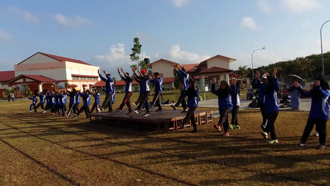 SMK Merpati 4Bestari Senamrobik 2016 - YouTube