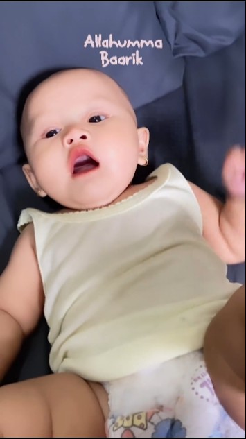 Bayi Gemoy lagi curhat 😍 #baby #bayi #cutebaby #bayihits #cute # ...