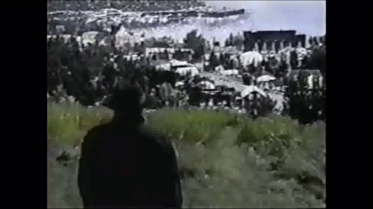 Don’t just move the dirt around PICK IT UP!! (Goosebumps YTP) - YouTube