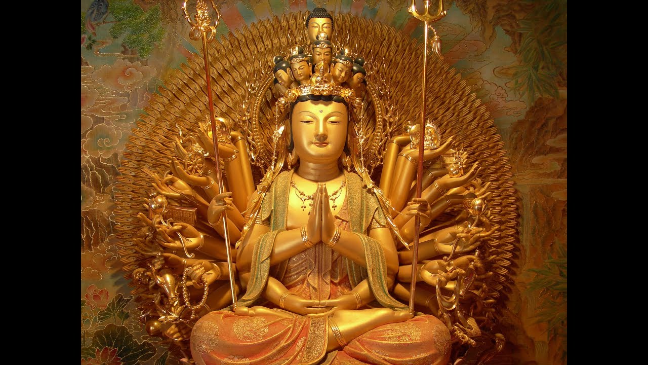 The Great Compassion Mantra (大悲咒) - YouTube