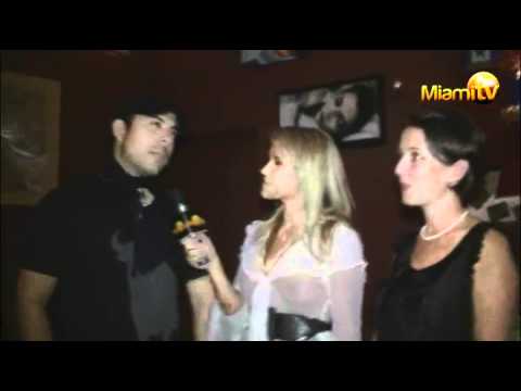 without bra miami tv host hd1080 - YouTube