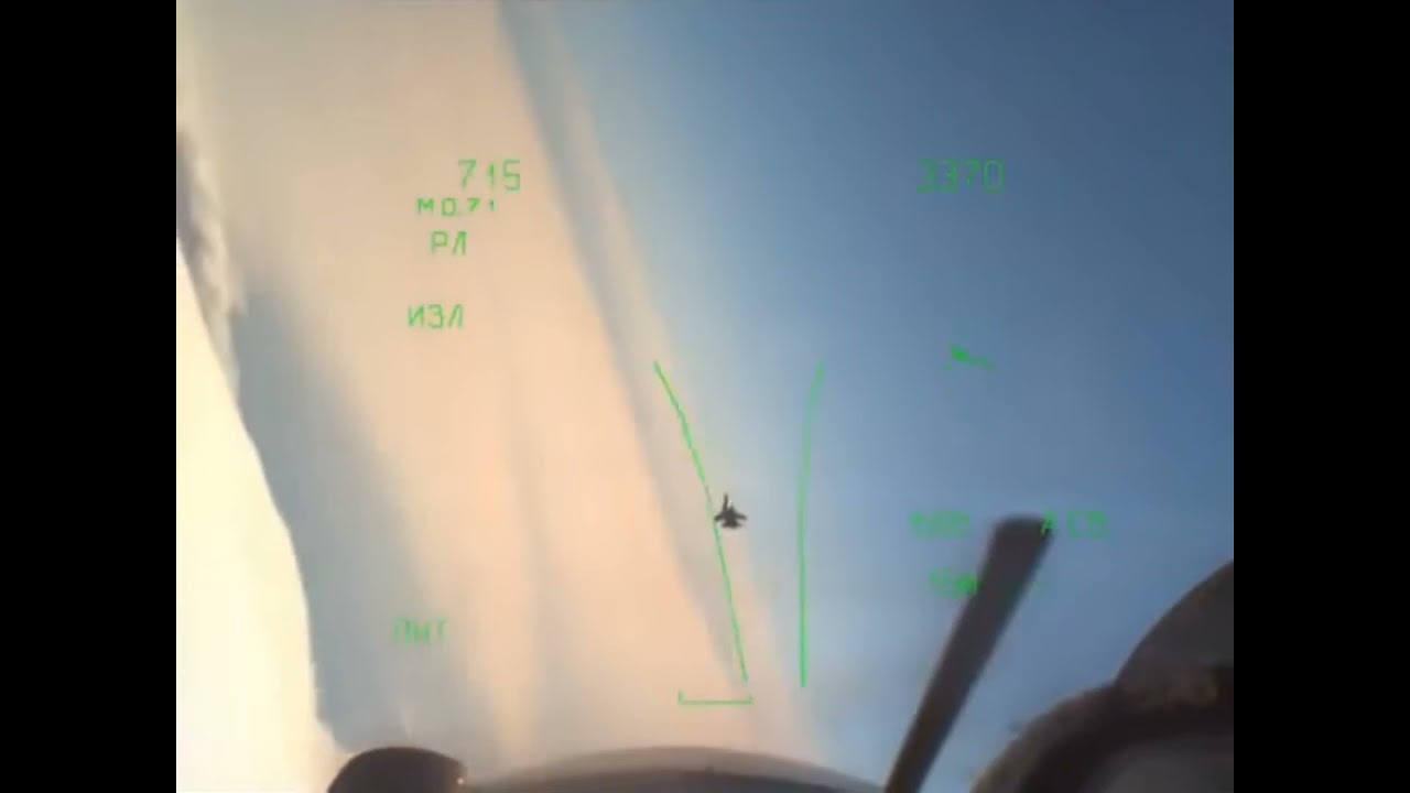 Air To Air Su-35S combat during Aviadarts exercise HUD display view ...