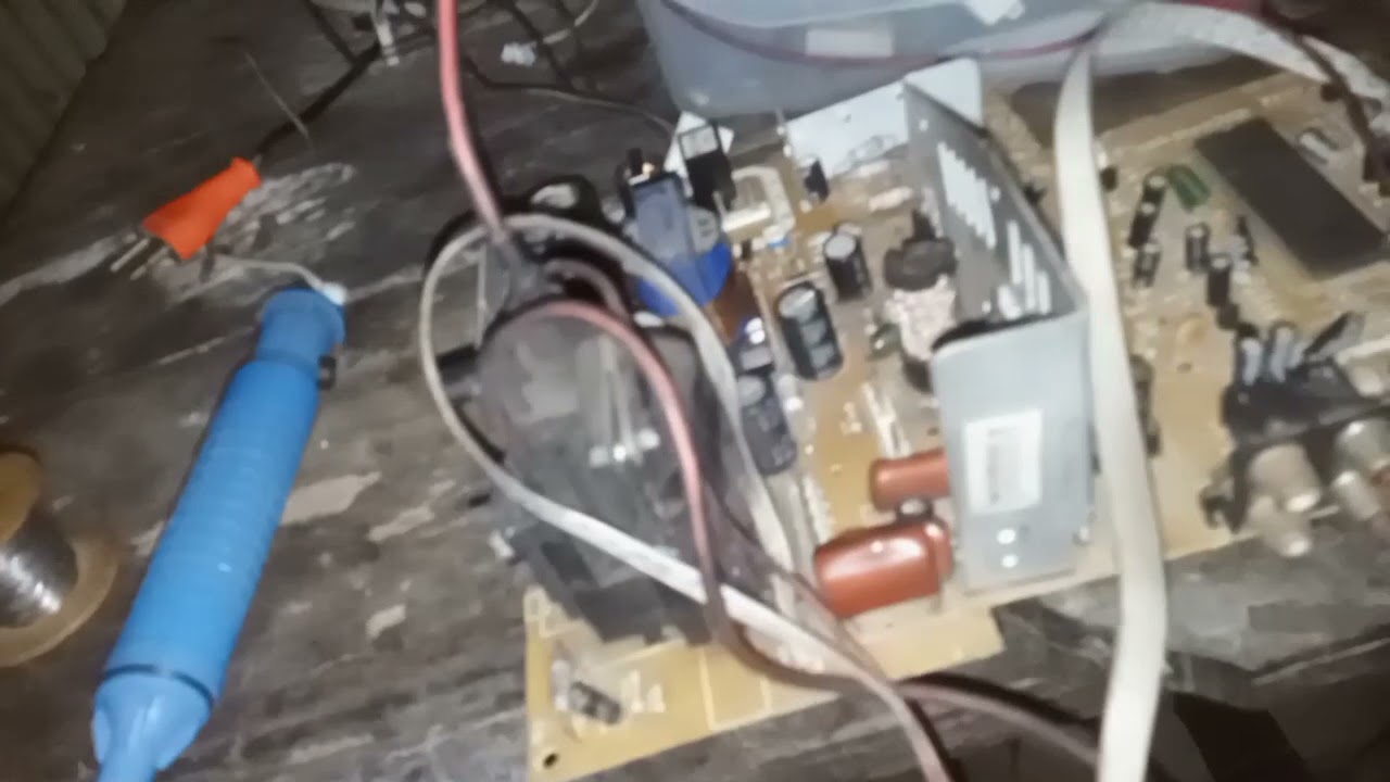 damaged flyback transformer replacement - YouTube