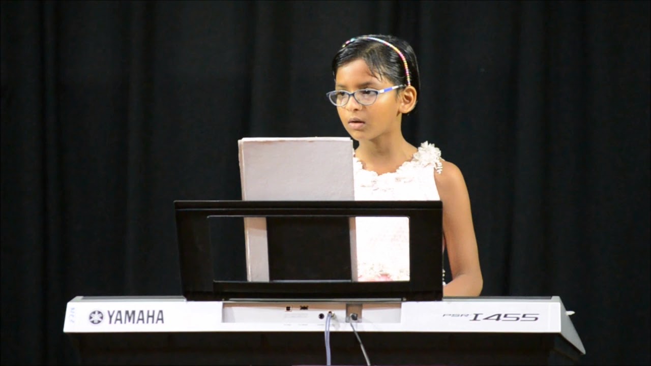 Stuti Tiwari Keyboard Performance - YouTube