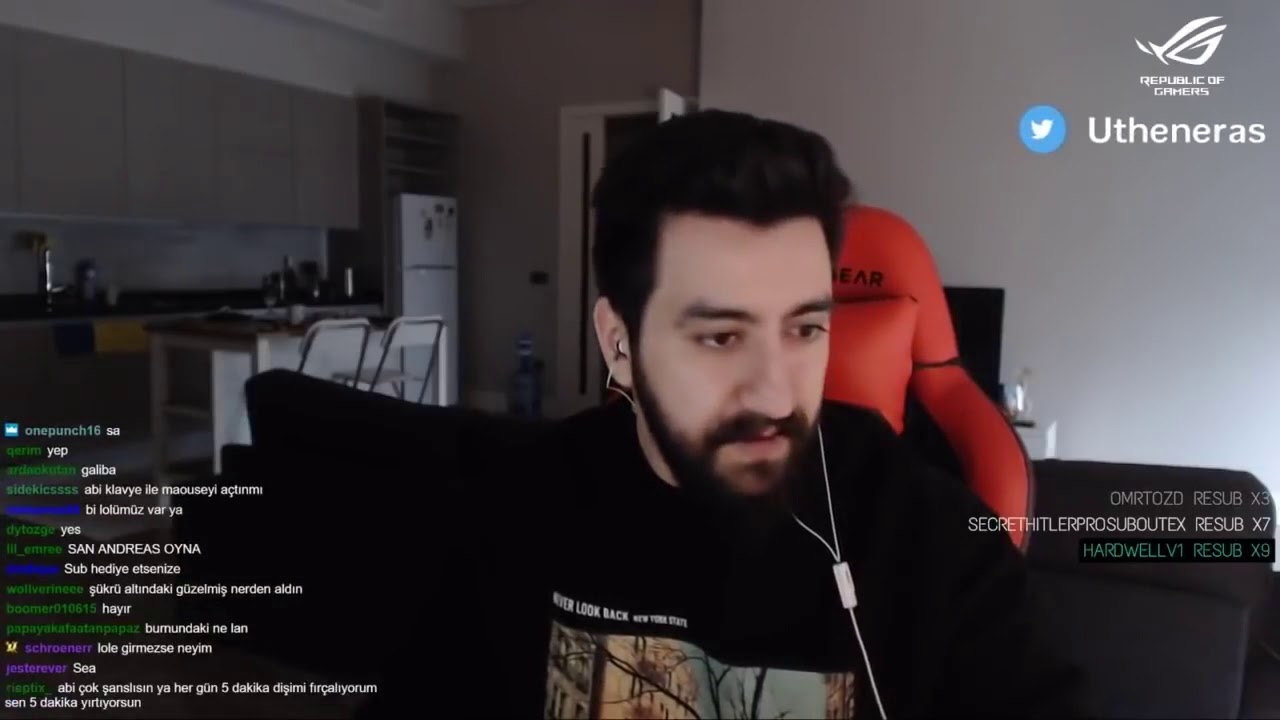 Uthenera Awaken İzliyor | League Of Legends Yeni Sezon Sinematiği 2019 ...