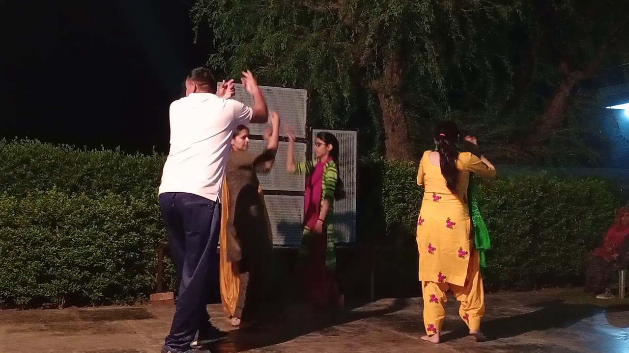 (1) 10-06-2020...shadi function dance video - YouTube