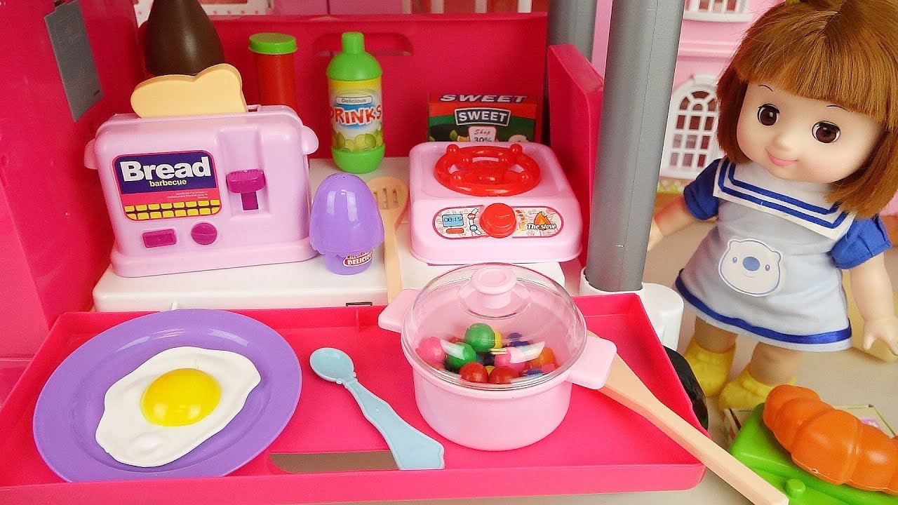 Baby doll kitchen car cooking food play baby Doli house - YouTube
