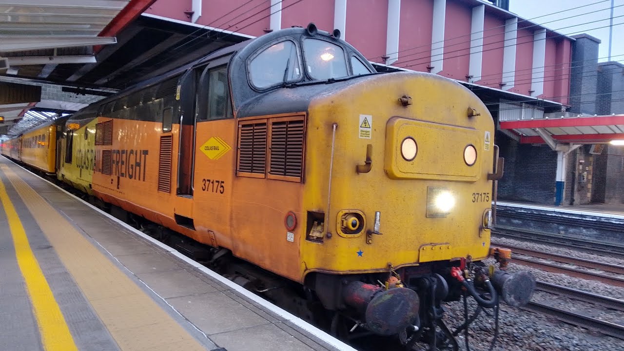 1Q42 Derby RTC to Derby RTC Colas 37175/37254 depart Crewe platform 5 ...
