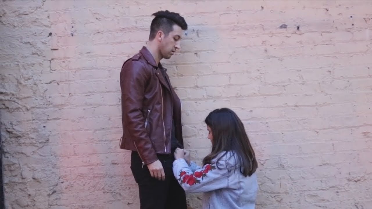 I SMOOCHED A FAN - YouTube