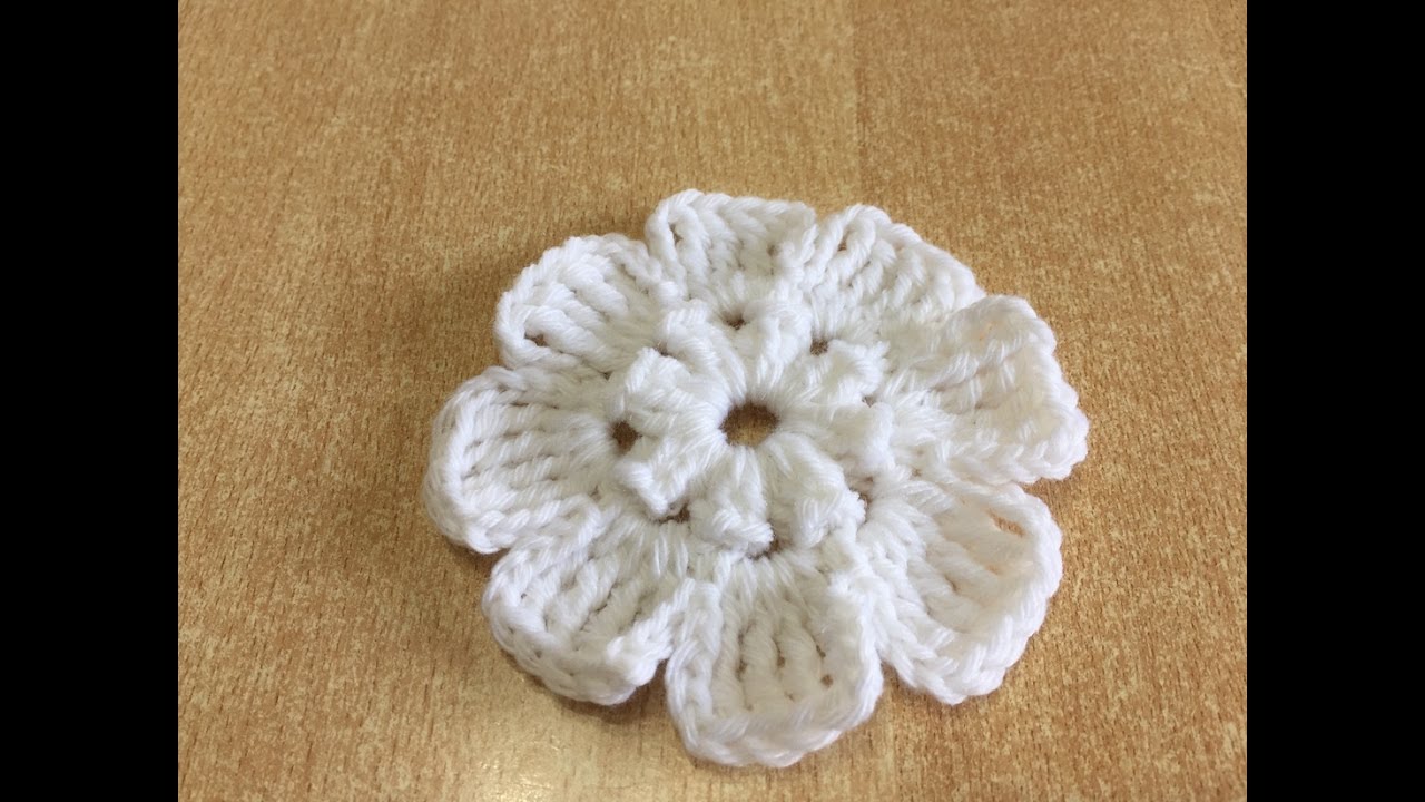 Tuto fleur au crochet - YouTube