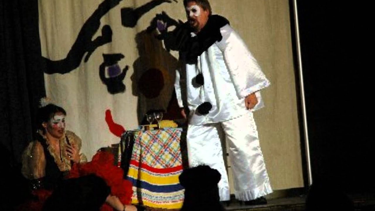 Vesti la giubba (Pagliacci) - Christopher Campbell (tenor) - YouTube