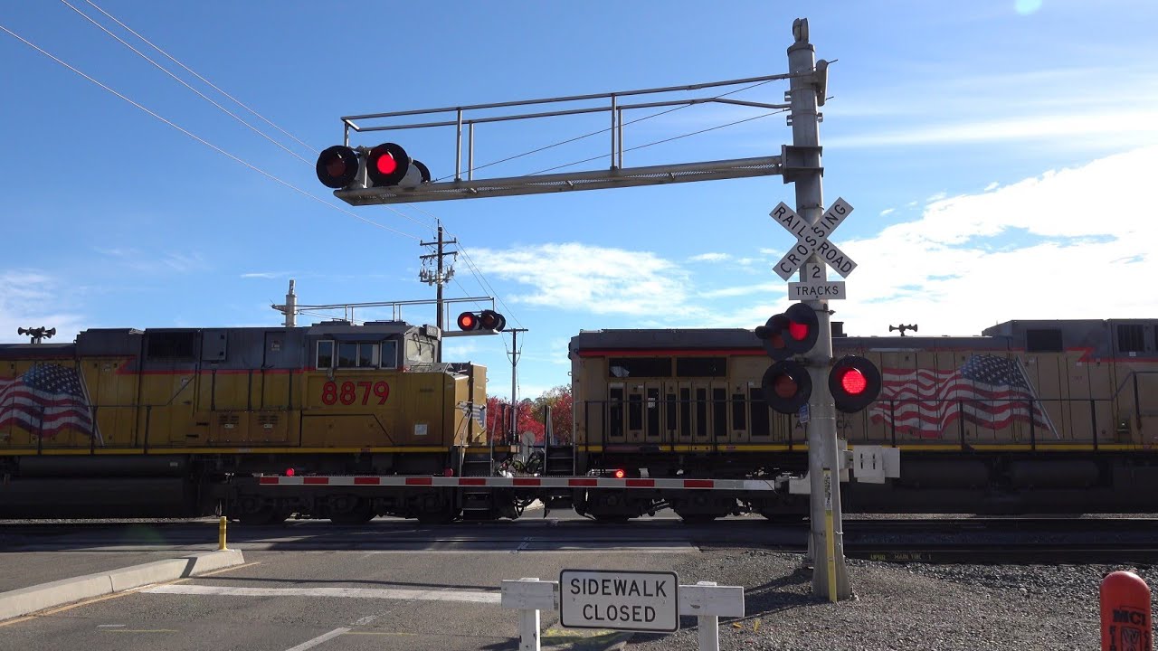 UP 7452 Light Power PTC Test Train East, Farron St. Railroad Crossing ...