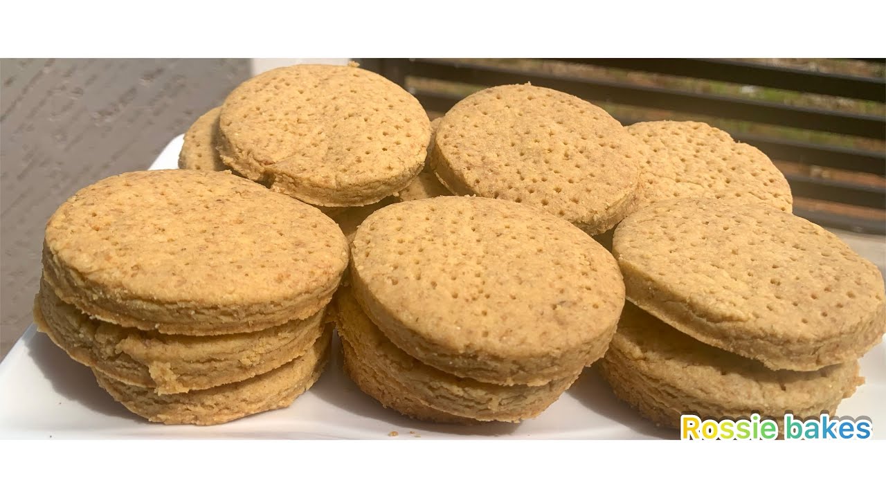 HOW TO MAKE YOUR OWN DIGESTIVE BISCUITS AT HOME - YouTube