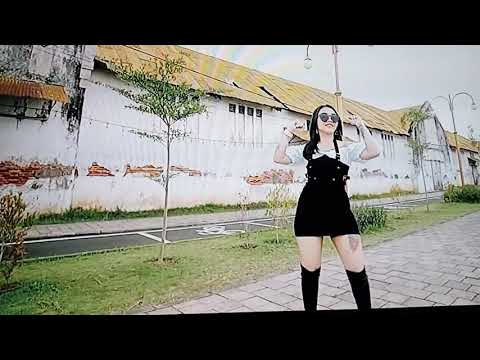 Goyang Hot Biduan Seksi