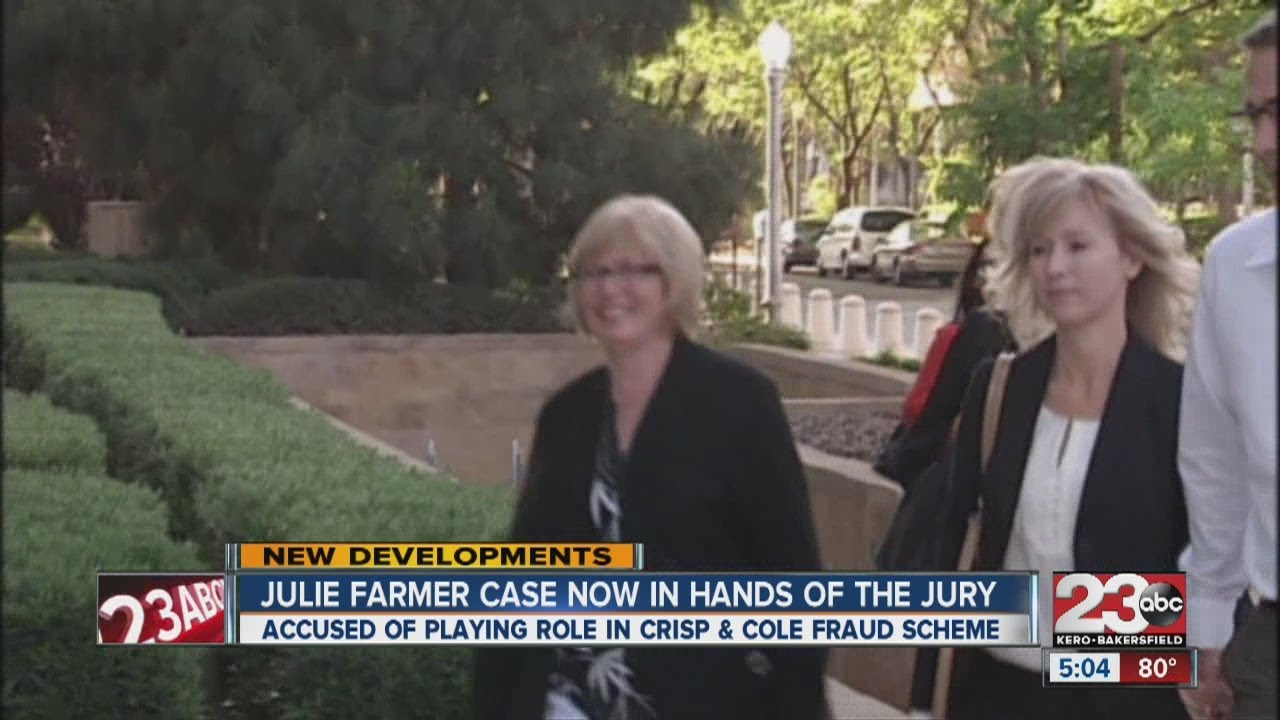 Julie Farmer case now in hands of the jury - YouTube
