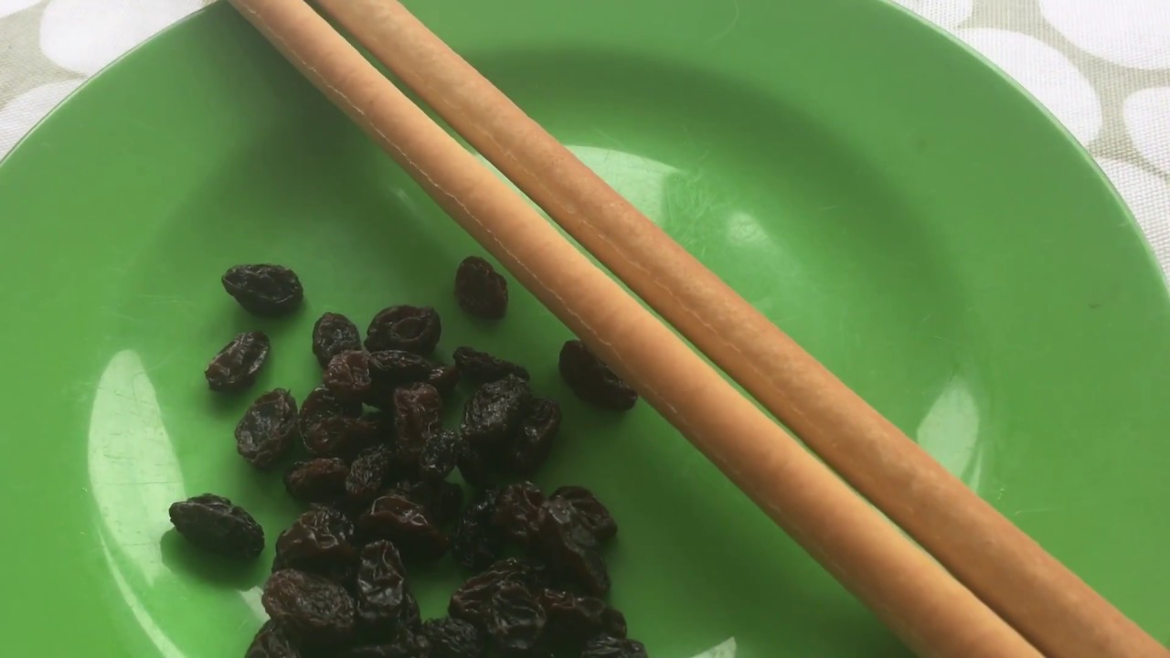 Singing Hands: #MakatonMonday 2017 #19 - BREADSTICKS & RAISINS - in ...