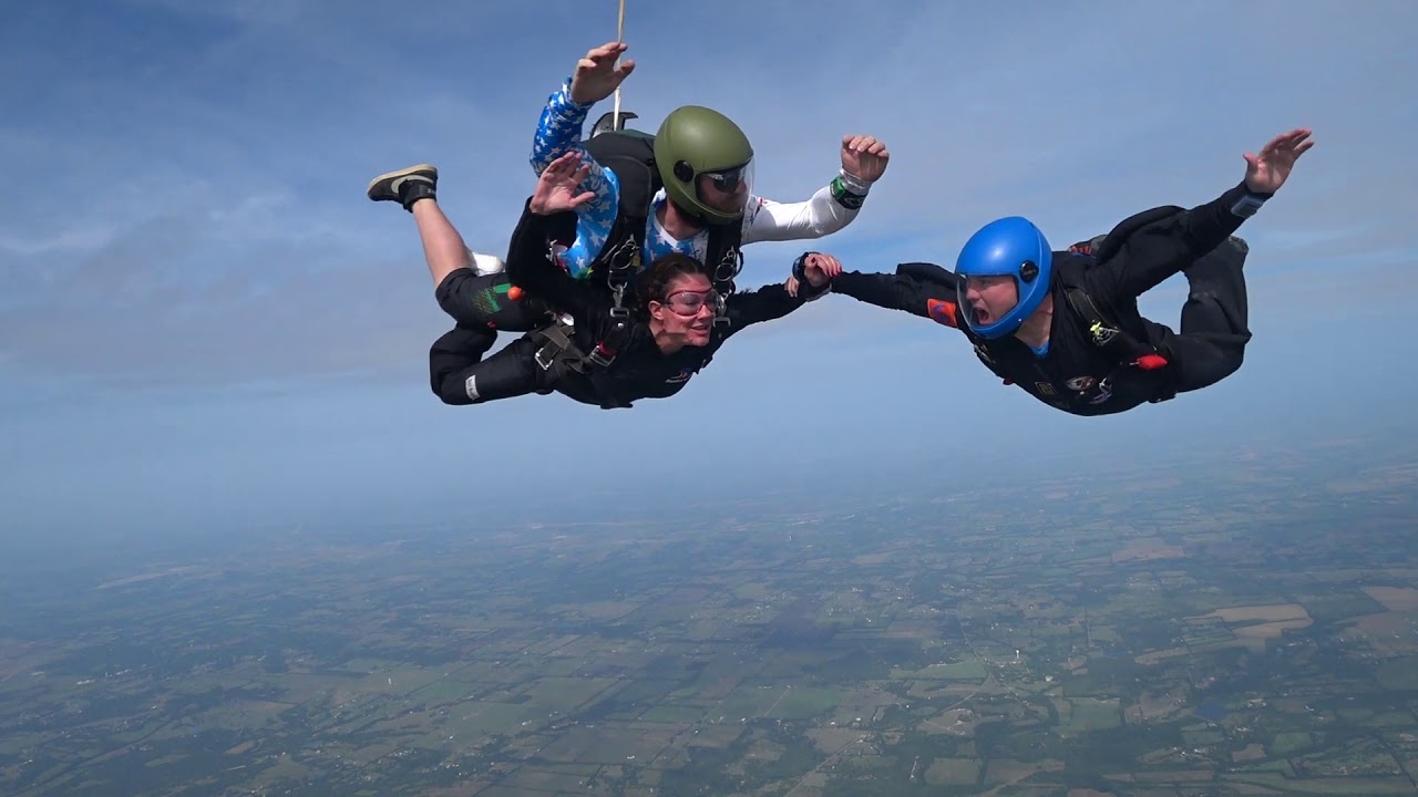 Got to tag along for a friend of a friends tandem - YouTube