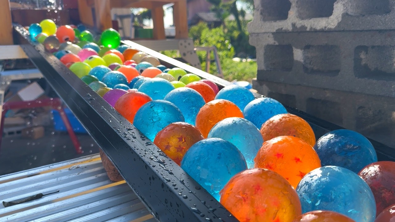 Midsummer Water Marble Run Race ministry ASMR to roll balls in a long ...