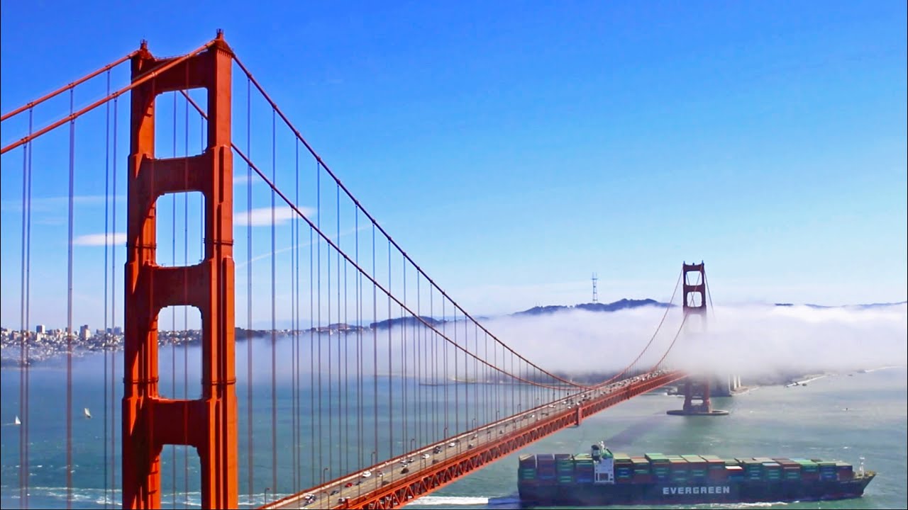 A Golden Gate Bridge Spectacle - YouTube