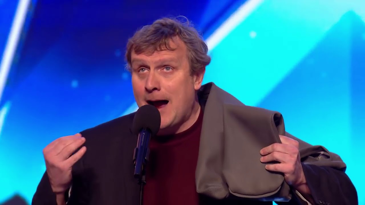 FIRST LOOK Noel James and his comedy guitar BGT 2018.. - YouTube