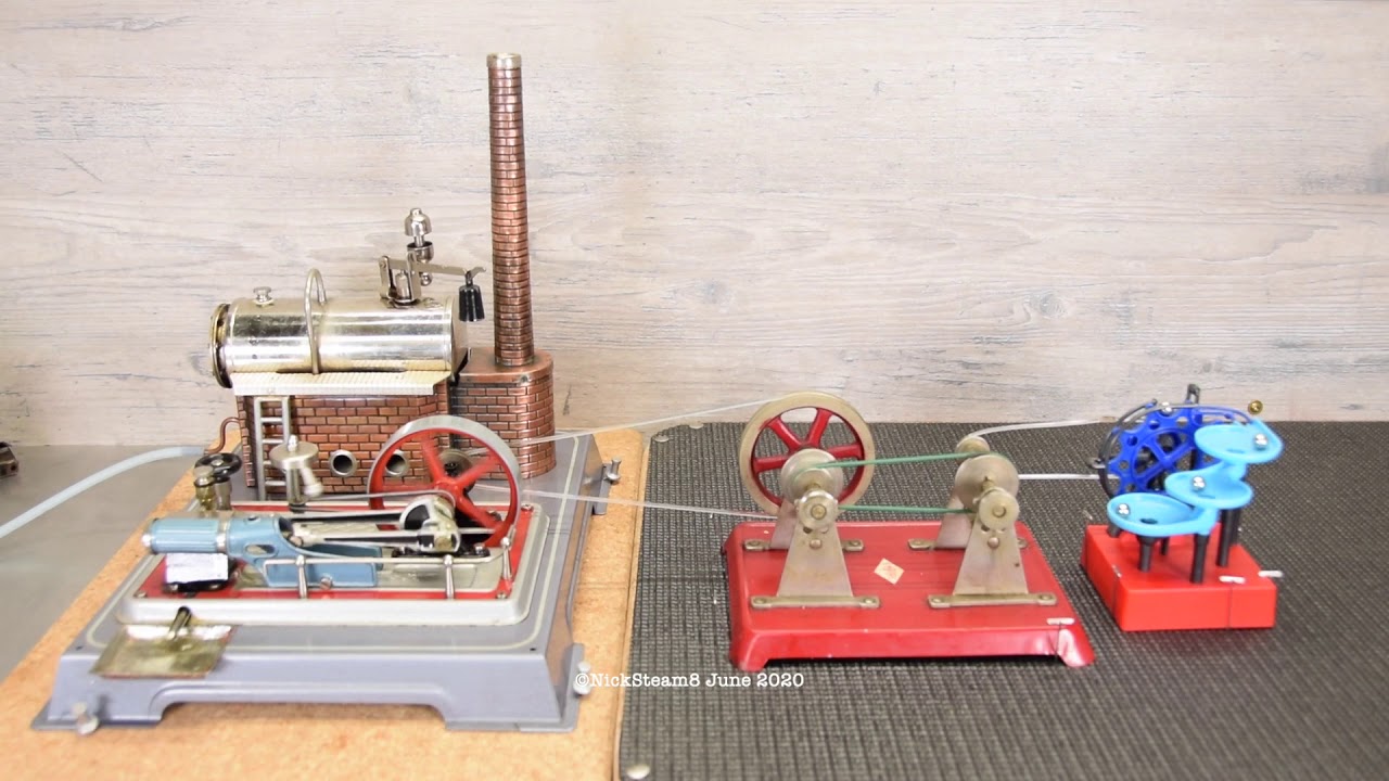 Mini MaBoRun "Spinning Discs" and Wilesco D-16 - YouTube