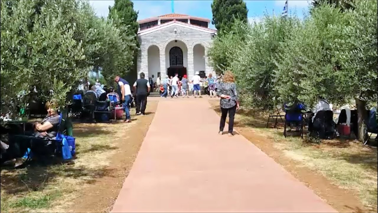 ΠΑΝΗΓΥΡΙ στην ΠΑΝΑΓΙΑ ΚΑΜΑΡΙΑΝΗ | Grape Stomping _Red Hill,Vic, au ...