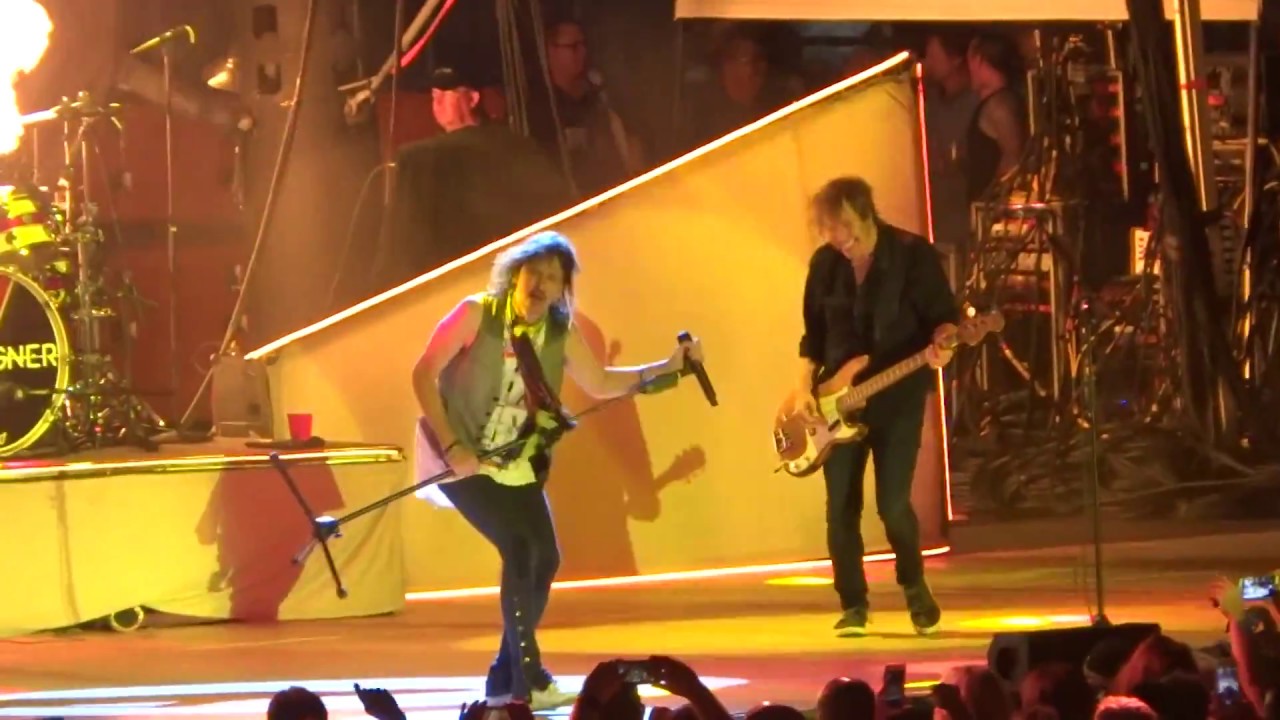 Hot Blooded~ Foreigner~ Five Points Amphitheater w Jason Bonham on ...