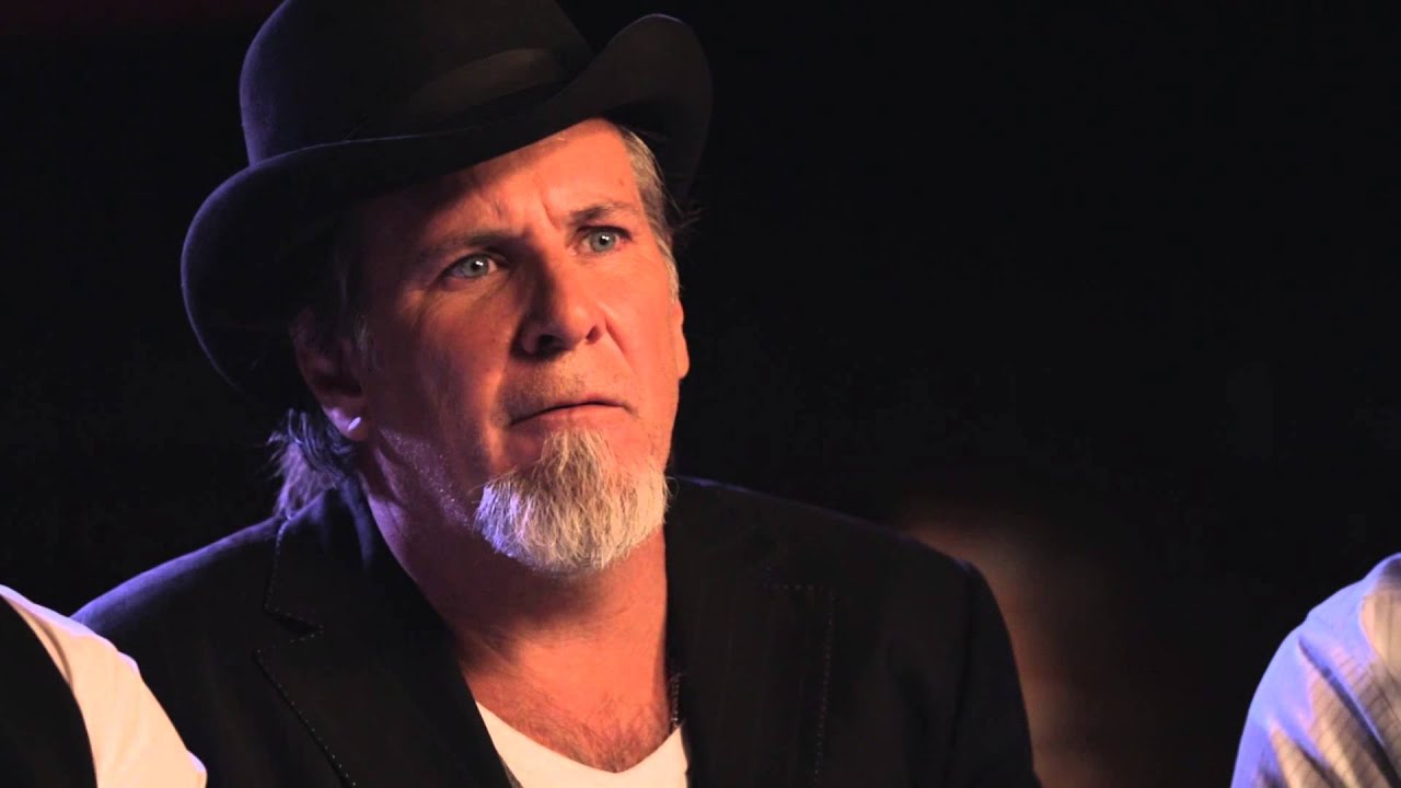 THE MAVERICKS INTERVIEW CLIP | VALUE TO MUSIC - YouTube