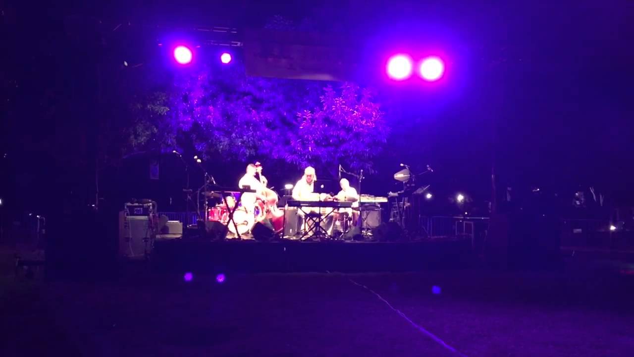 Mike Bogle Trio - "Jitterbug Waltz" - YouTube